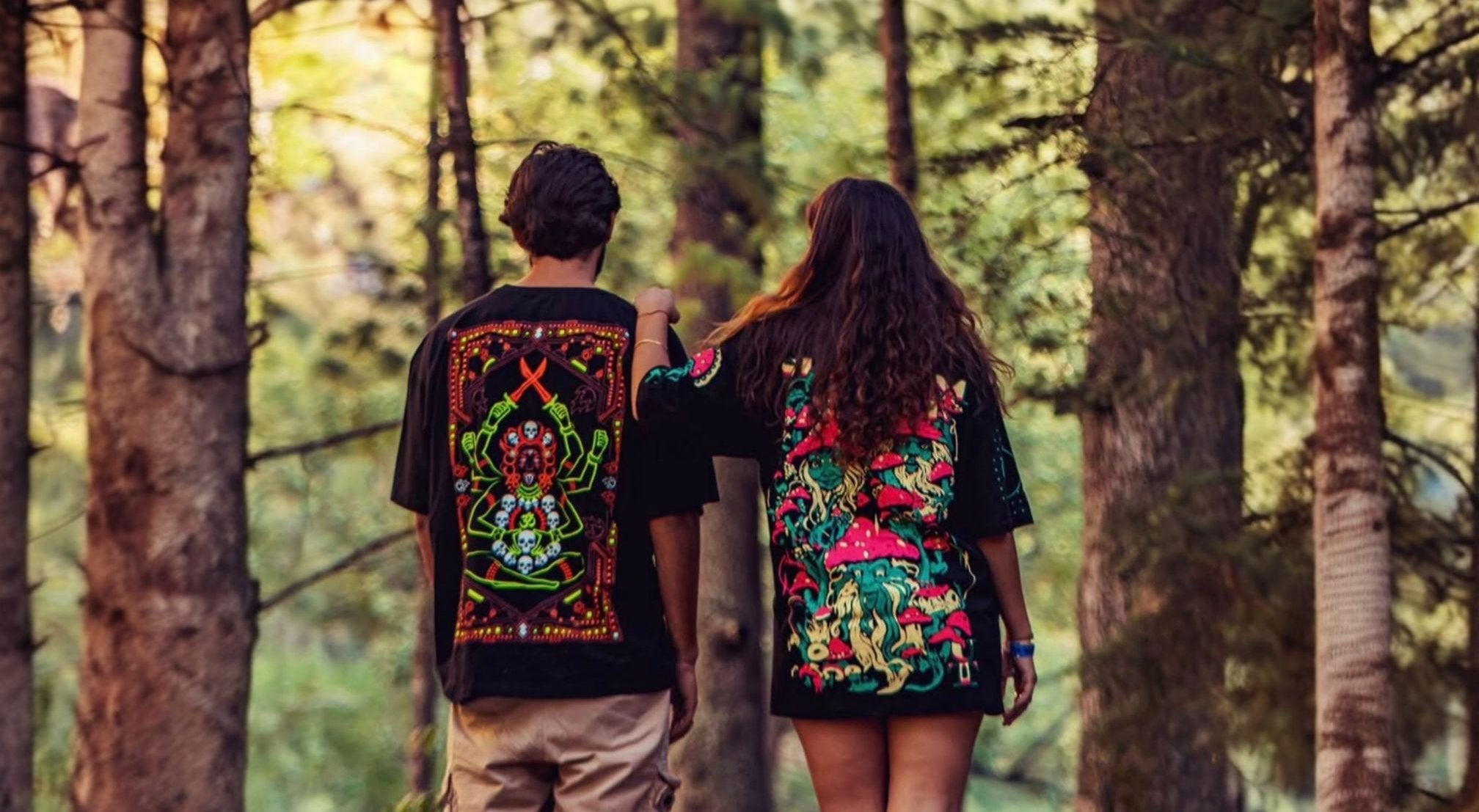 חולצות פסיכדליות זוהרות באולטרה | UltraTribe ישראל – Ultratribe